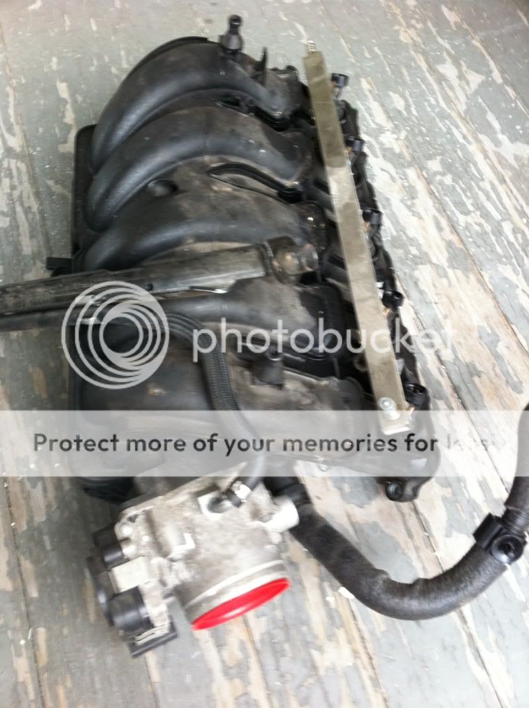 FS: 09 Jetta intake manifold + fuel rail + throttle body | VW Vortex ...