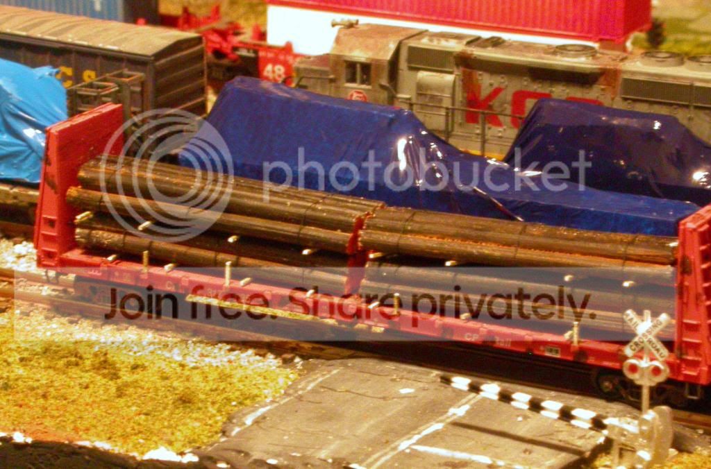 Pipe Loads in N-Scale | TrainBoard.com - The Internet's Original