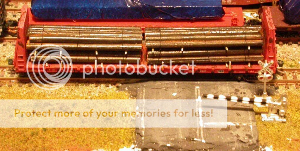 Pipe Loads in N-Scale | TrainBoard.com - The Internet's Original